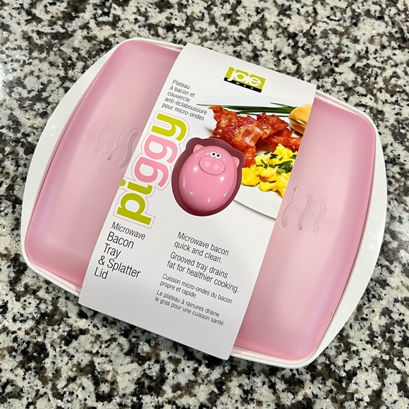 Joie | Kitchen | New Joie Piggy Microwave Bacon Tray With Lid In Pink ...